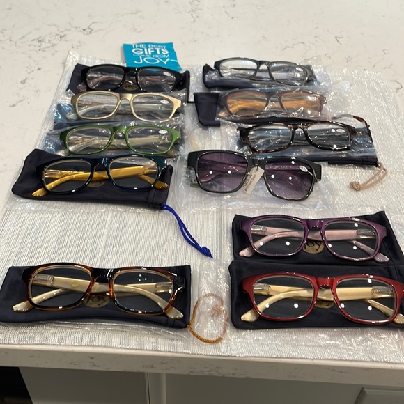 Joy Mangano | Accessories | Joy Manganos Set Of Ten Reading Glasses And ...